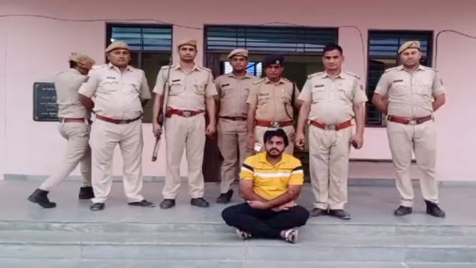 Karauli News Accused Who Fled After Killing Taxi Driver Arrested From