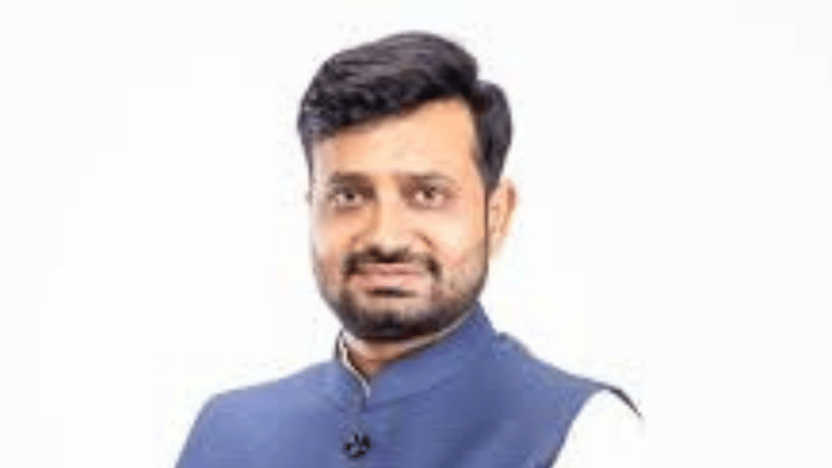 फिर उलझे कटारे:एमपी के उप नेता प्रतिपक्ष हेमंत के खिलाफ दर्ज दुष्कर्म ...