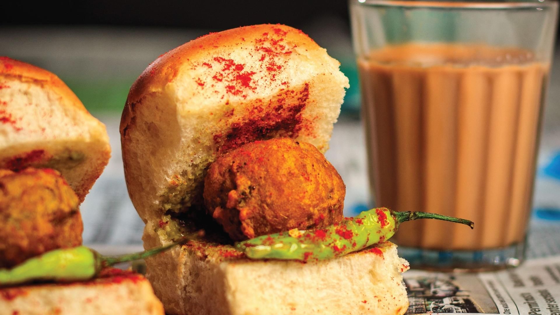 Vada Pav Recipe:घर पर बने वड़ा पाव के साथ उठाएं बारिश का लुत्फ, बनाने ...