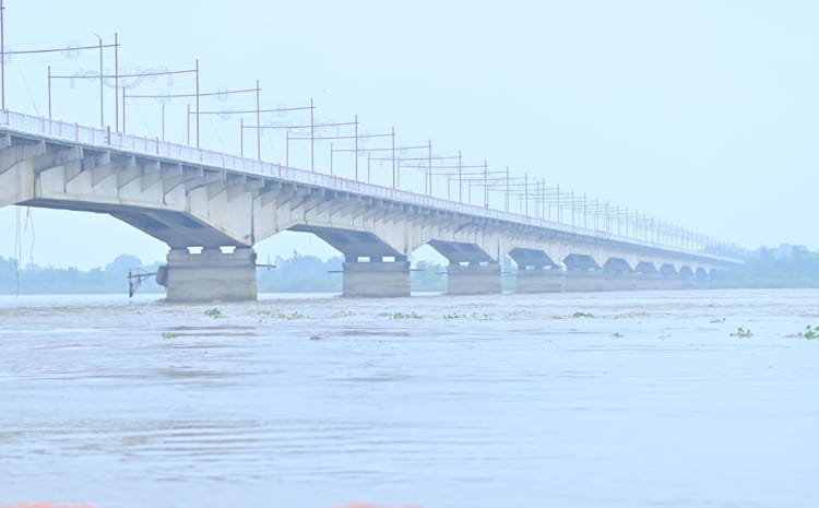 Bahraich: Lucknow Youth Goes Missing After Parking His Car On Saryu ...