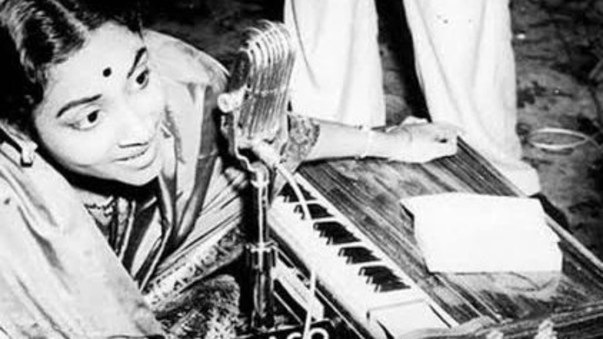 Geeta Dutt Death Anniversary: Know About Singer Career Song Movies And ...