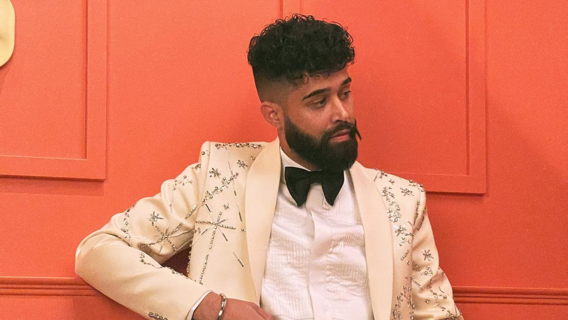 Punjabi Singer Ap Dhillon Said I Am Safe After Firing Outside His ...