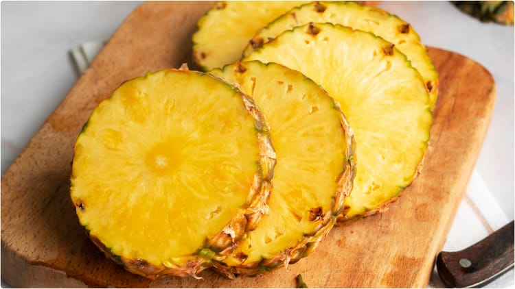 Pineapple Contains Bromelain And Antioxidants Know Impressive Health Benefits Of Pineapple ...