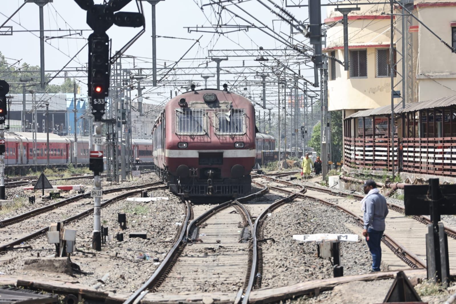 Indore Manmad Rail Project: Indore-manmad Rail Line Gets Approval, 309 Km Rail Line Will Be Laid ...