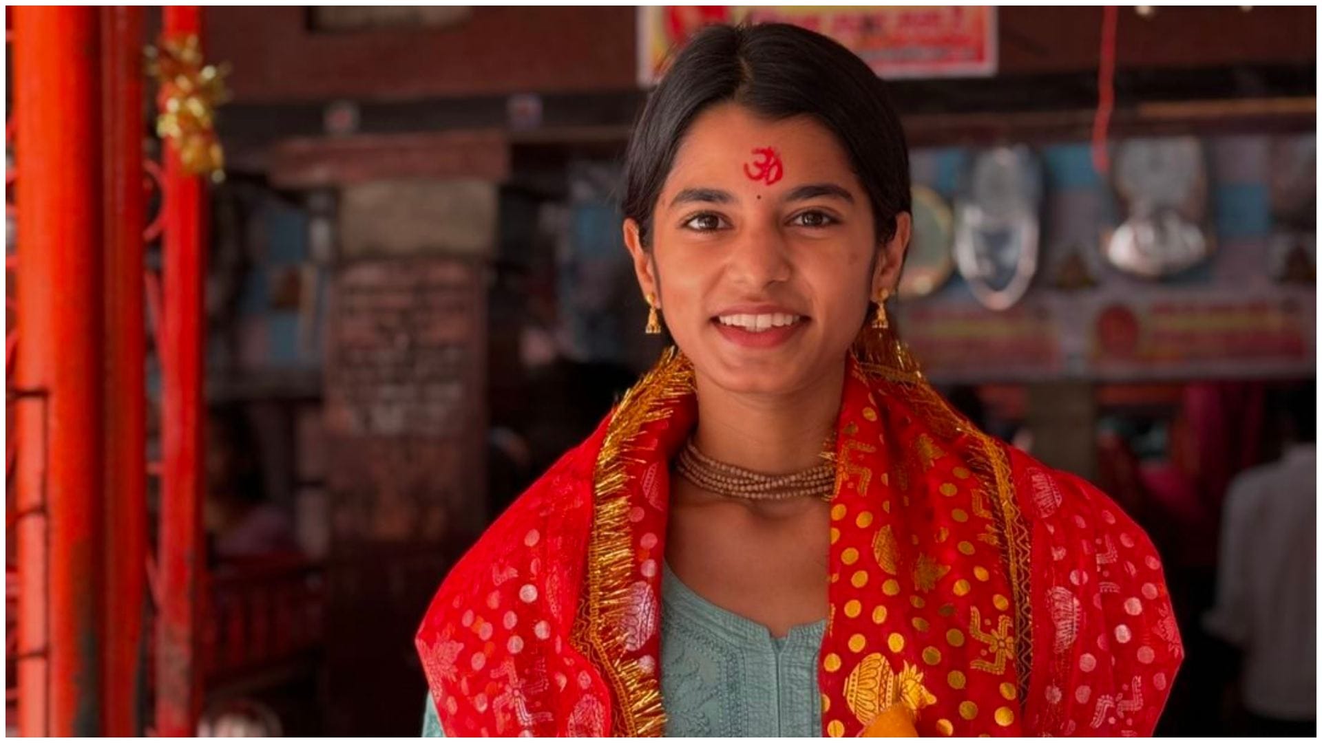 Bihar Election 2025 : Singer Maithili Thakur Expresses Desire To ...