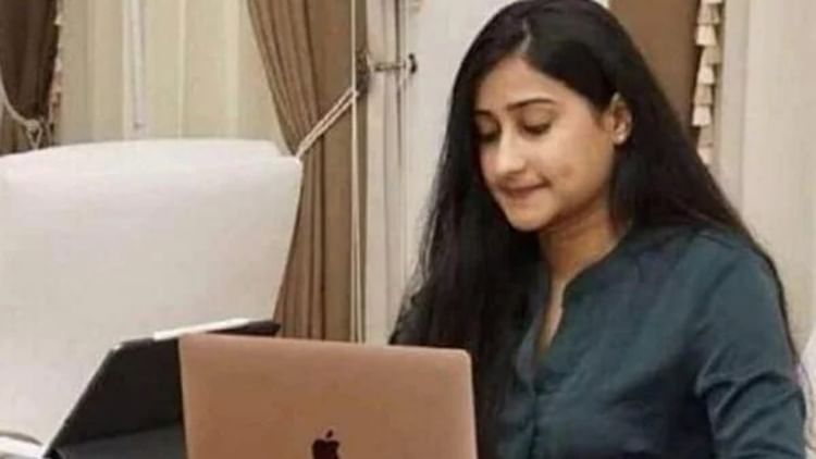 Delhi High Court Closes Case Against Anjali Birla For Objectionable Post - Amar Ujala Hindi News ...