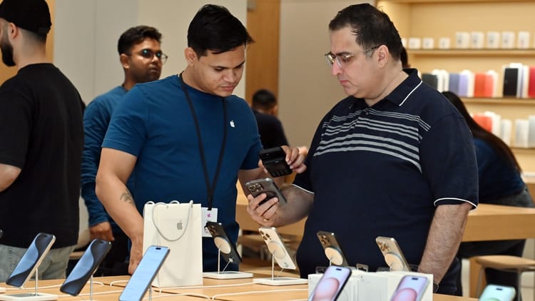 Idc Report: Increasing Attraction Of Super Premium Smartphones In ...