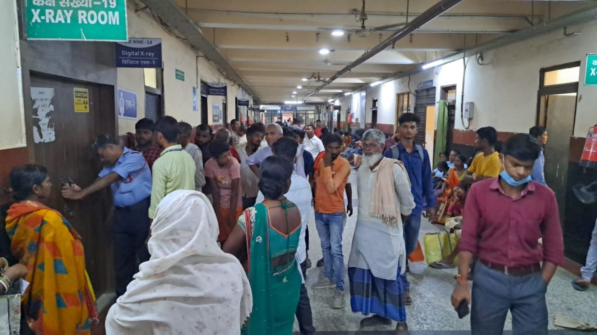 Bihar News:skmch में Opd शुरू होते ही बढ़ी मरीजों की संख्या, डॉक्टर ...