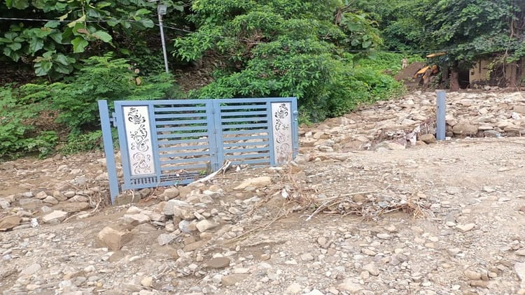 Poklane Which Is Channelizing Devkhadi Drain Was Stopped By The ...