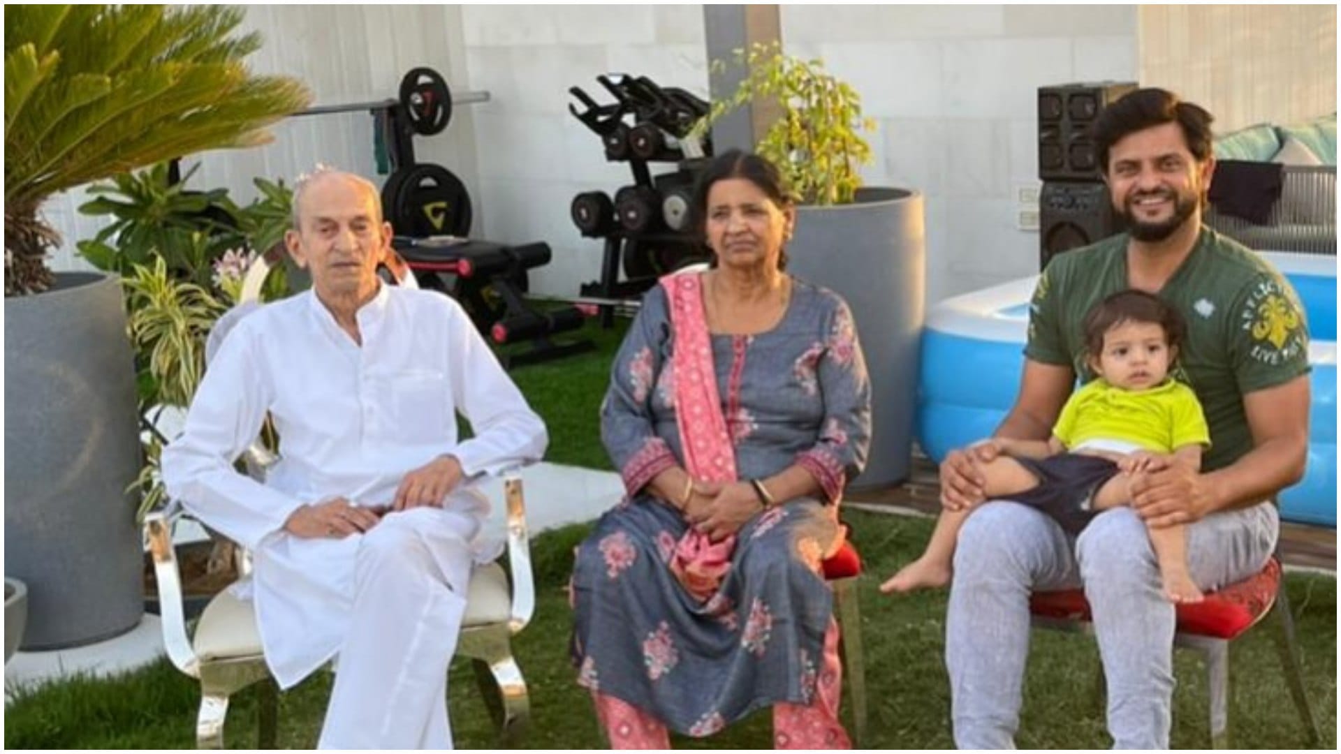 Suresh Raina Luxurious House:अंदर से महल जैसा है सुरेश रैना का ...