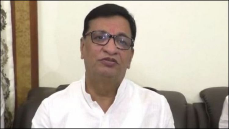 Thorat Talked To Uddhav On Mumbai Seats; Former Cm's Son Angry At Not ...