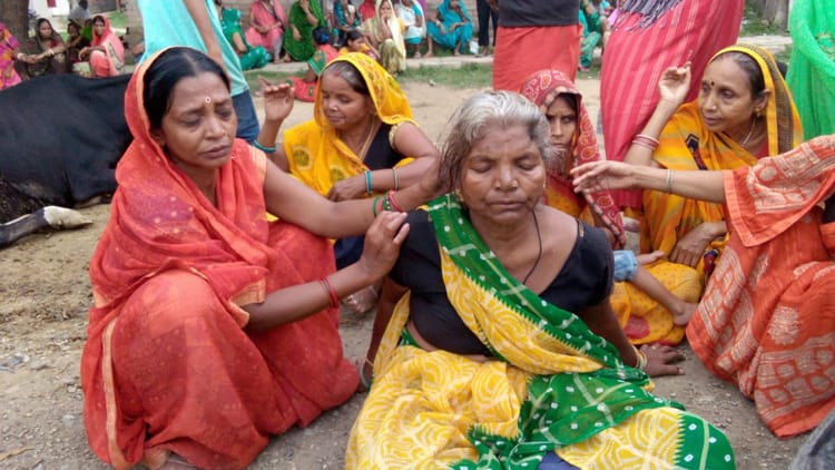 Dead Body Of Young Man Found In Varuna River Of Varanasi - Amar Ujala ...