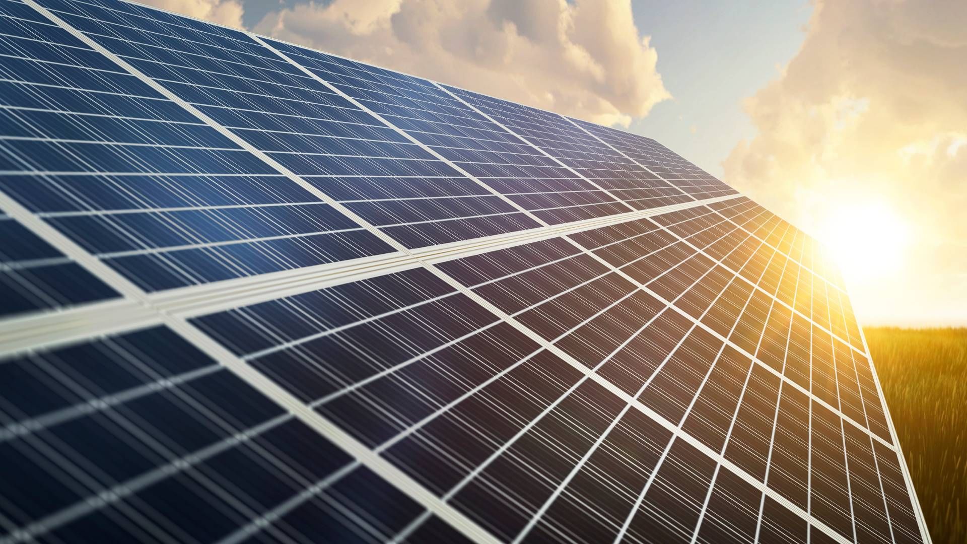 J&k: Target To Install Solar Panels Is 40 Thousand, Till Now Only 200 ...