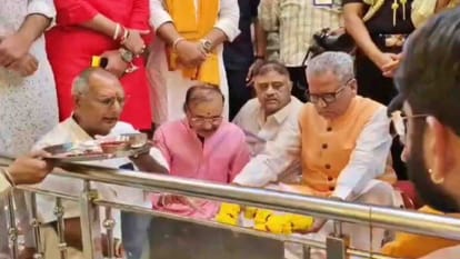 Sujangarh News:सिक्किम के राज्यपाल ओम माथुर ने सालासर बालाजी में लगाई ...