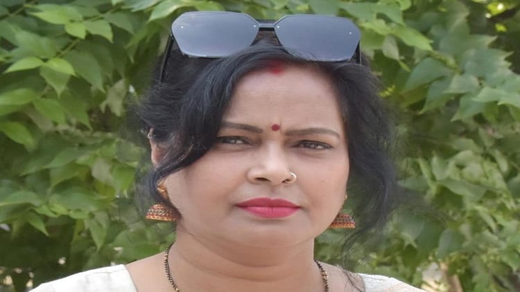 Saharanpur: Former Mla Suresh Rathore And Actress Urmila Case Gained ...