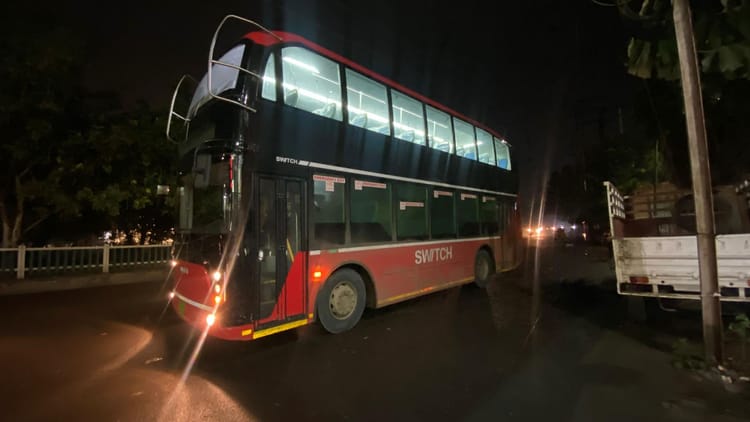 Indore: Double Decker Bus Reaches Indore, 60 Passengers Will Be Able To ...
