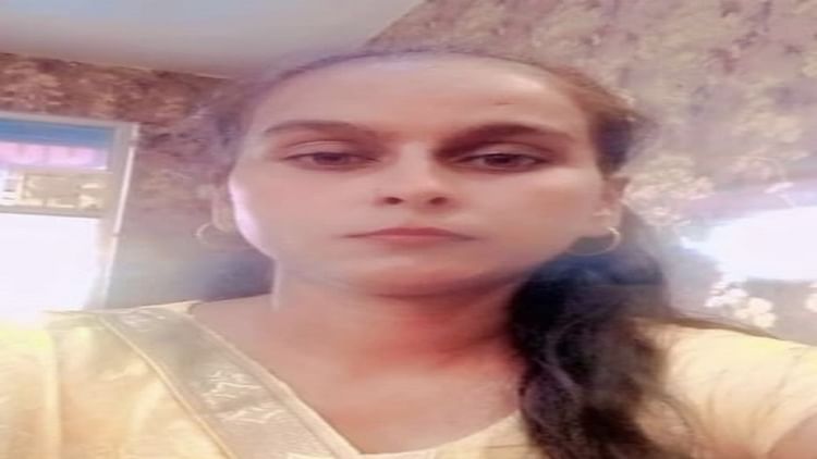 Died Of Electrocution While Cleaning At Home - Aligarh News - Aligarh:घर पर सफाई कर रही महिला ...