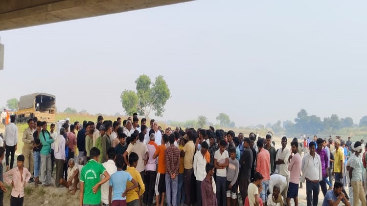 Deae Body Of Teenager Found In Kali River After 48 Hours Found Stuck In ...