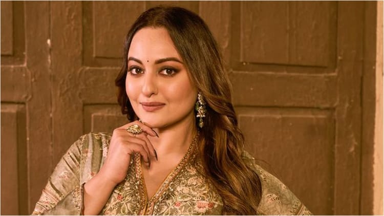 Happy Dhanteras 2024: Sonakshi Sinha Extends Wishes With Beautiful Photos Says Happy Dhanteras ...