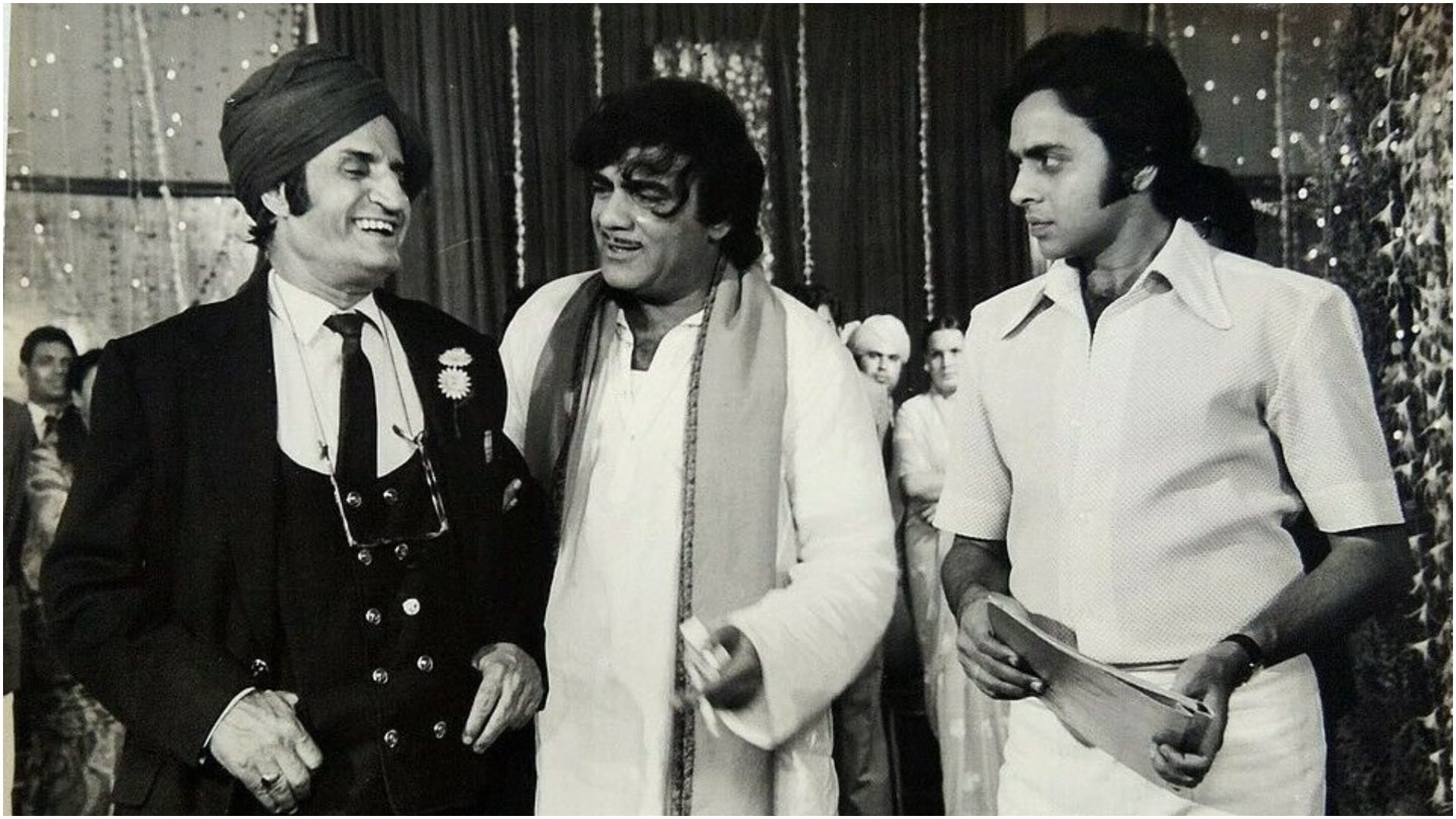 Vinod Mehra Death Anniversary Know About His Love Life Career Movies ...