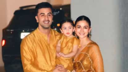 Baby Raha Kapoor Is Camera Friendly Give Cute Poses With Her Parents In ...