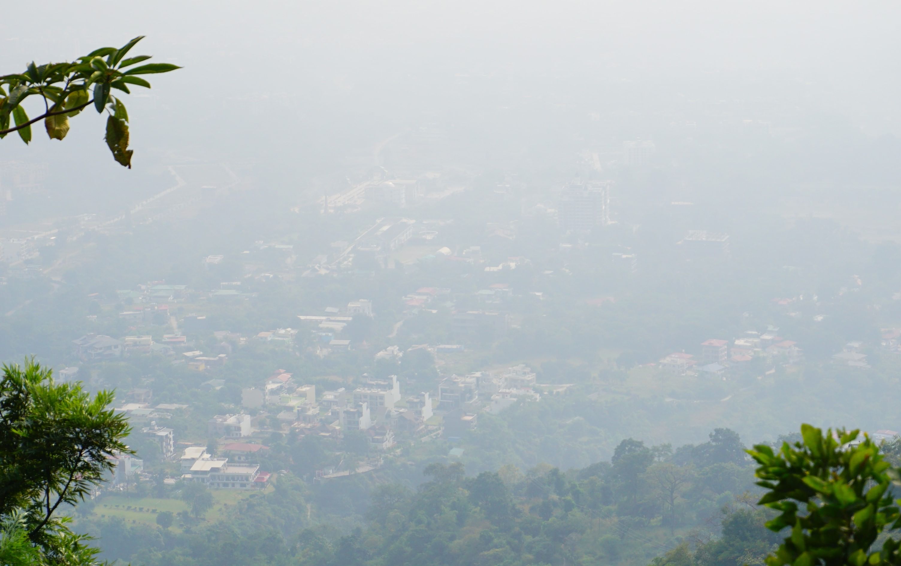 Pollution Reaches Dangerous Levels In Pakistan, Aqi Crosses 2000 In ...