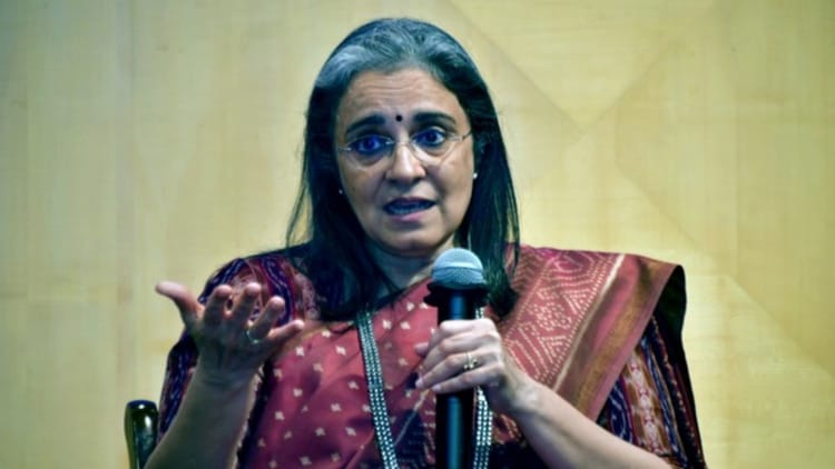Madhabi Puri:'हिंडनबर्ग रिपोर्ट बुच के खिलाफ कार्रवाई आधार नहीं ...