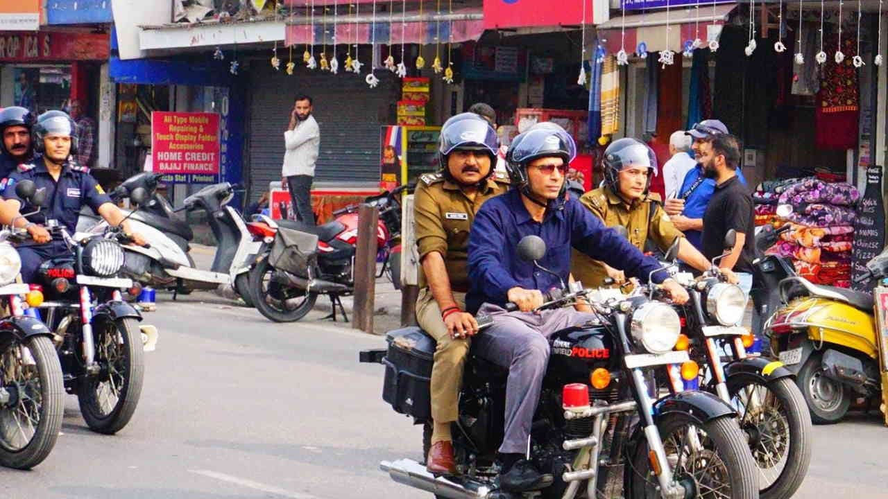 Dm And Captain Dehradun Went Out In The City Together On Bike Inspected ...