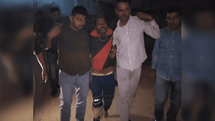 Noida Encounter Killer Was Shot In Leg Police Arrested - Amar Ujala Hindi News Live - Up ...