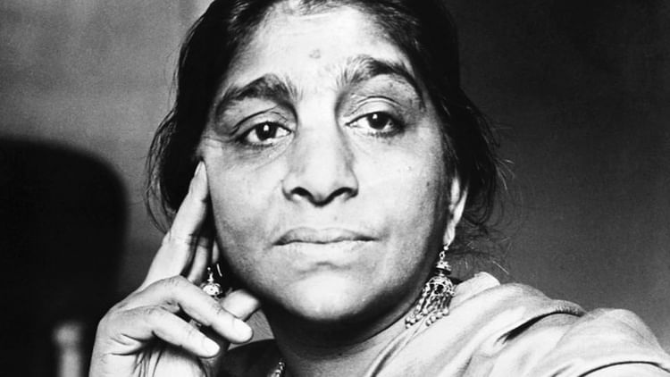 Sarojini Naidu Birth Anniversary Know Interesting Facts And Achievement ...