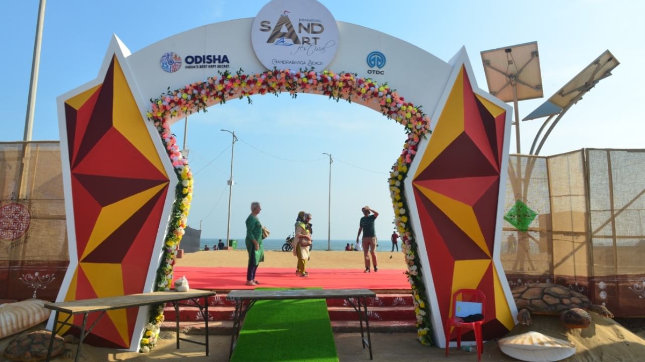 Odisha: Winter’s Warm Embrace For Tourists Konark Festival International Sand Art Festival ...