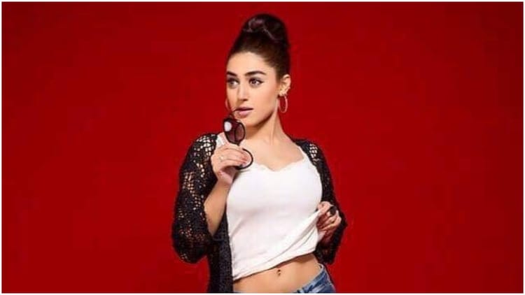 Samra Chaudhry:पाकिस्तानी मॉडल समरा चौधरी का प्राइवेट वीडियो लीक, साइबर ...