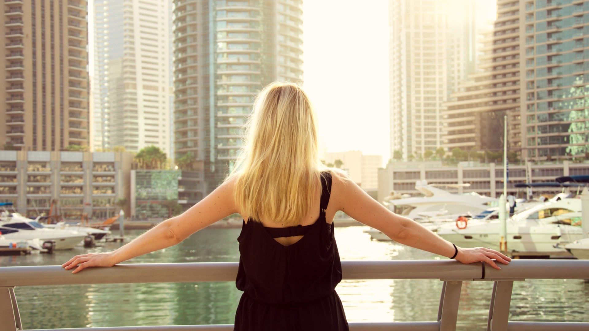 Ajab-gajab: Uk Women Photoshoot For Calendar To Raise Funds For Friend’s Medical Treatment ...