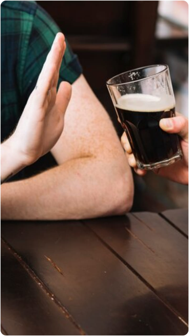 एक महीने के लिए ही छोड़ दें शराब तो दिखने लगेंगे कई फायदे