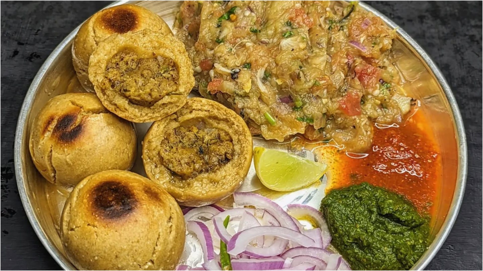 Bati Recipe On Gas Par Bati Chokha Kaise Bante Hain Litti Chokha Recipe ...