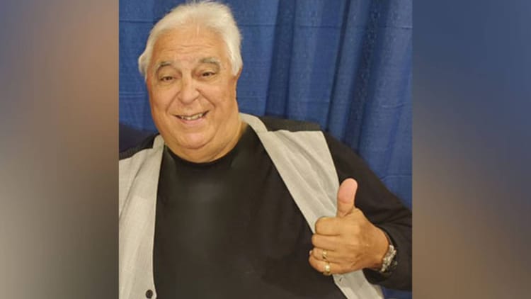 John Capodice Death:'ऐस वेंचुरा' अभिनेता जॉन कैपोडिस का निधन, 83 वर्ष ...