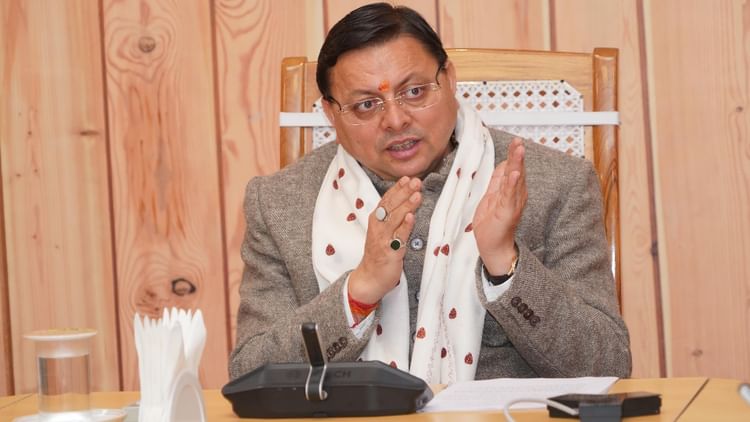 Cm Dhami Reached Delhi Will Meet Central Leaders Uttarakhand News In ...