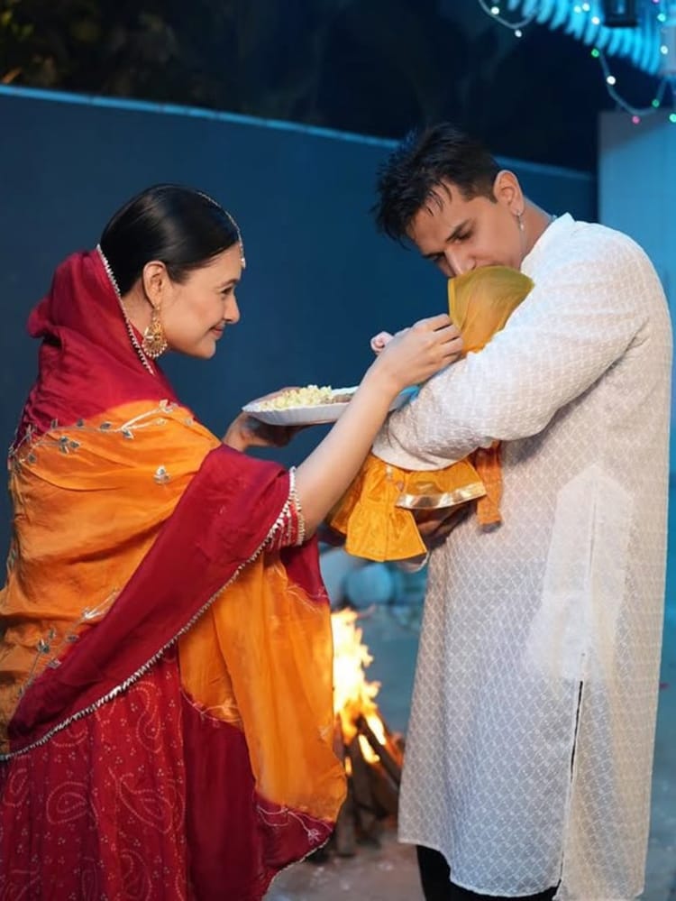 गिले-शिकवे भुला बिटिया के साथ पहली लोहड़ी मनाते दिखे प्रिंस-युविका