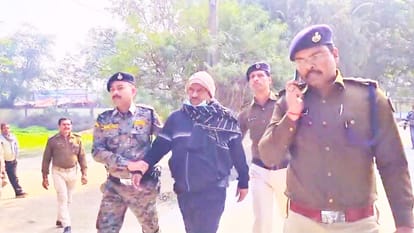 Registry At Gunpoint:अदालत में सरेंडर करने पहुंचा मंत्री का भाई पीनू ...