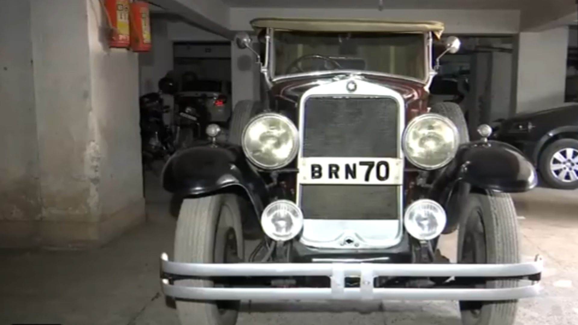 Netaji Subhash Chandra Bose Ranchi Chatterjee Family Fiat 514 Car News ...