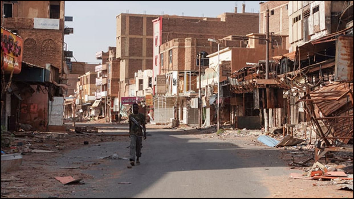 Sudan:सूडान में खुलेआम कुख्यात अर्धसैनिक समूह का तांडव; बाजार में 54 ...