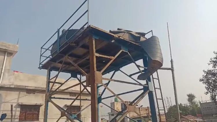 Bihar News : Water Tank Burst Before Pragati Yatra Jdu Party Cm Nitish ...