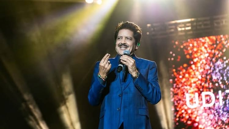 Udit Narayan Controversy Singer Live In A Luxurious House In Mumbai See ...