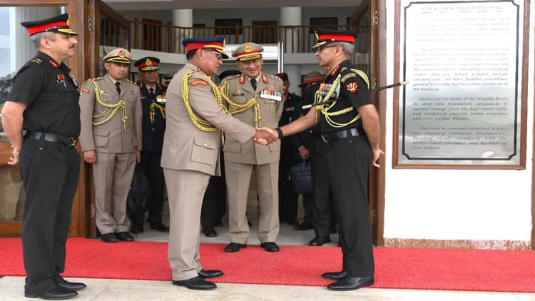 Indian Army Chief Operations Officer Of Bhutan Royal Army Reached Vijay ...
