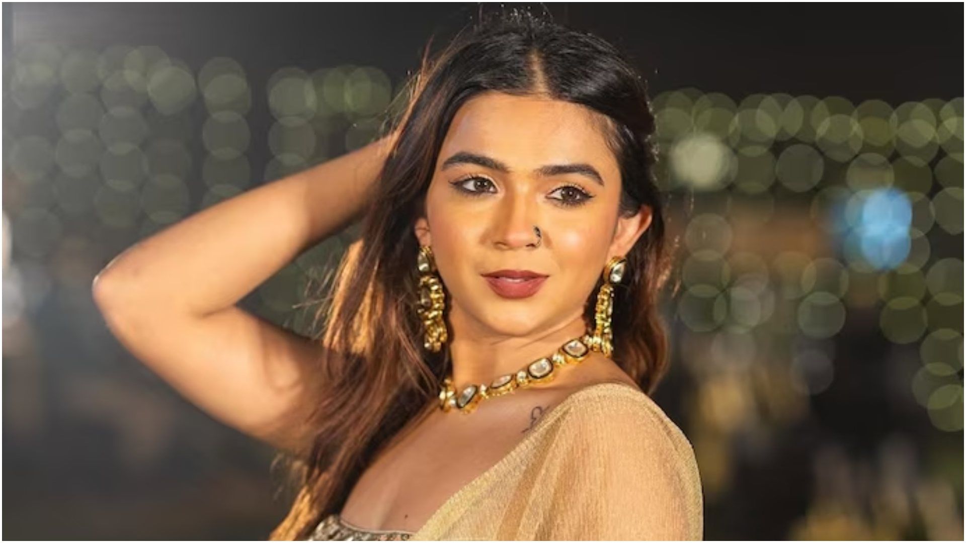 The Traitors Contestant Apoorva Mukhija Viral Earnings Controversy Net ...