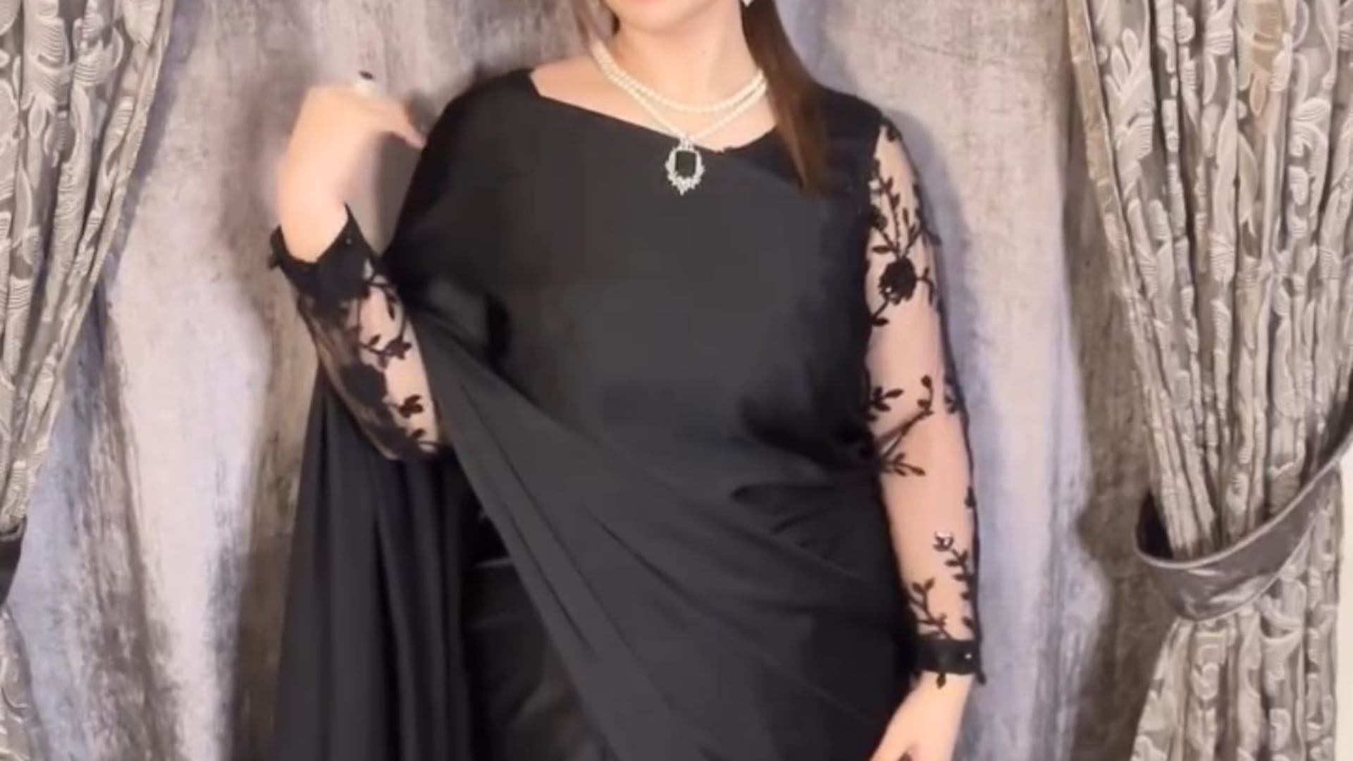 Sleeve Design For Blouse:ब्लाउज को खूबसूरत बनाएंगी आस्तीन की ऐसी डिजाइन ...