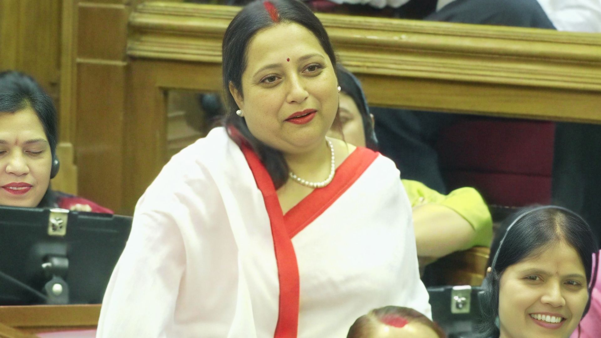 Bjp Mla Ketki Singh Of Ballia Bansdih Area Gave Speech In Bhojpuri In ...