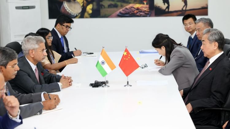 Eam Jaishankar Meets Chinese Fm Wang On Sidelines Of G20 Foreign Ministers Meeting In ...