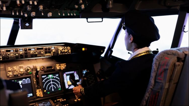 Dgca Introduces Ranking System For Flying Training Organisations - Amar ...