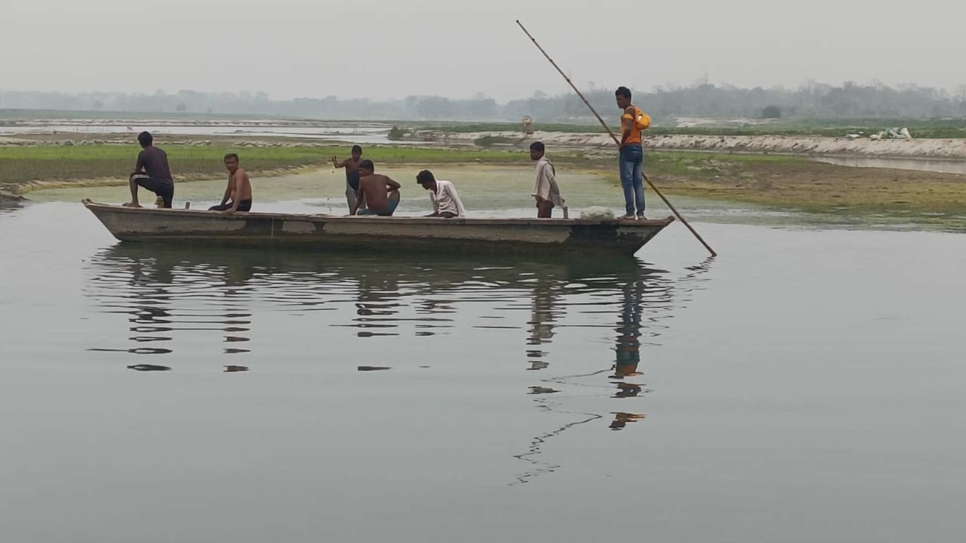 Bihar News :बागमती नदी में डूबने से दो युवकों की हुई मौत, जलबोझी करने ...